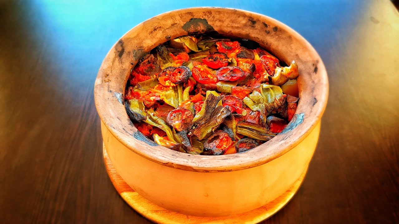 GÜVEÇ⁉️GERÇEK GÜVEÇ TARİFİ. ETLİ GÜVEÇ YAPIMI. KABURGA GUVEC - YouTube