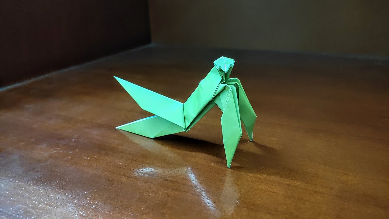 How To Make An Origami Mantis Easy - YouTube