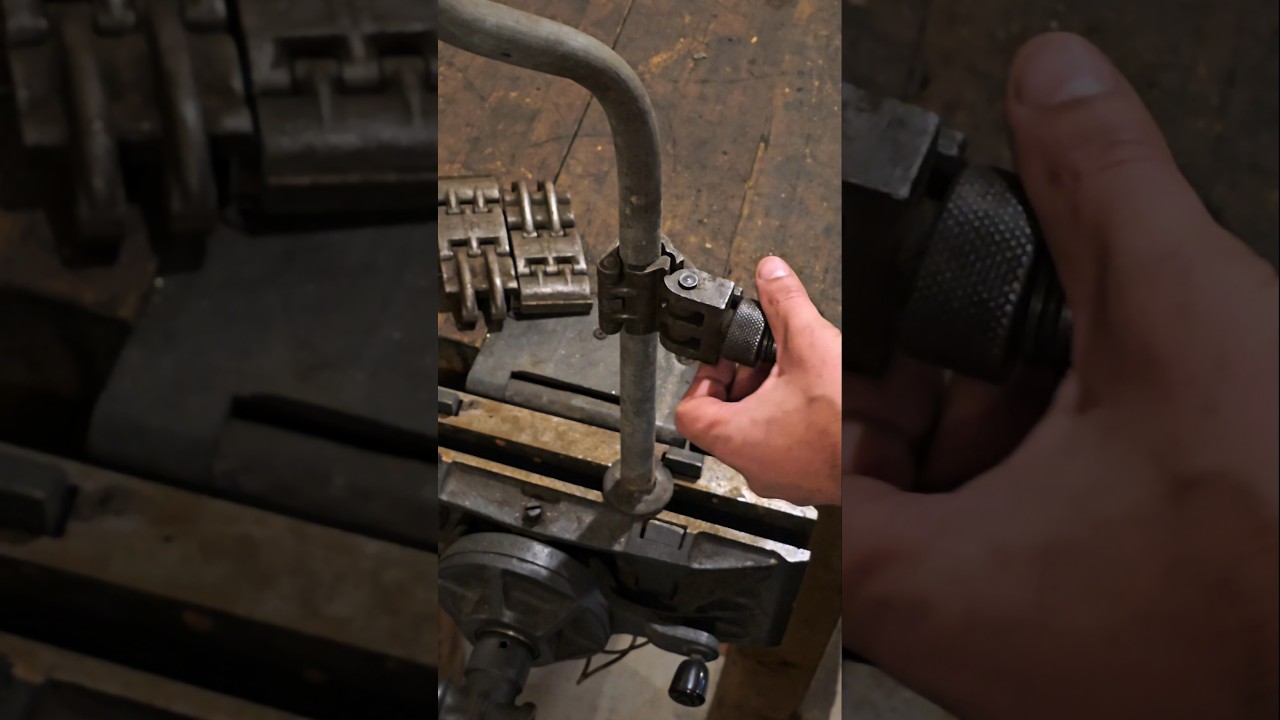 1907 patented Parmelee pipe wrench. Modelled after the human hand for a ...