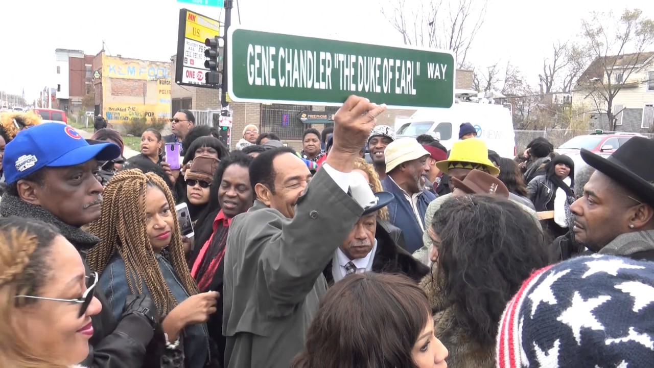 Crowd Cheer & Balloon Release at Street Naming Ceremony - YouTube