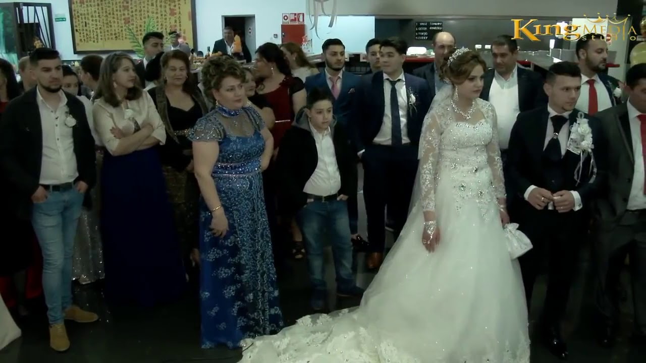 Cea mai frumoasa nunta - YouTube