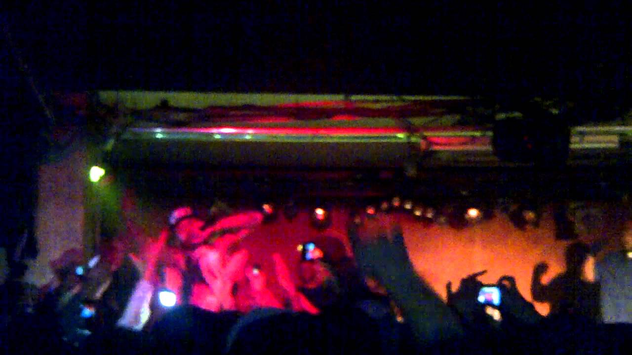 Kid Ink - Tuna Roll 13/02 La Bellevilloise - YouTube