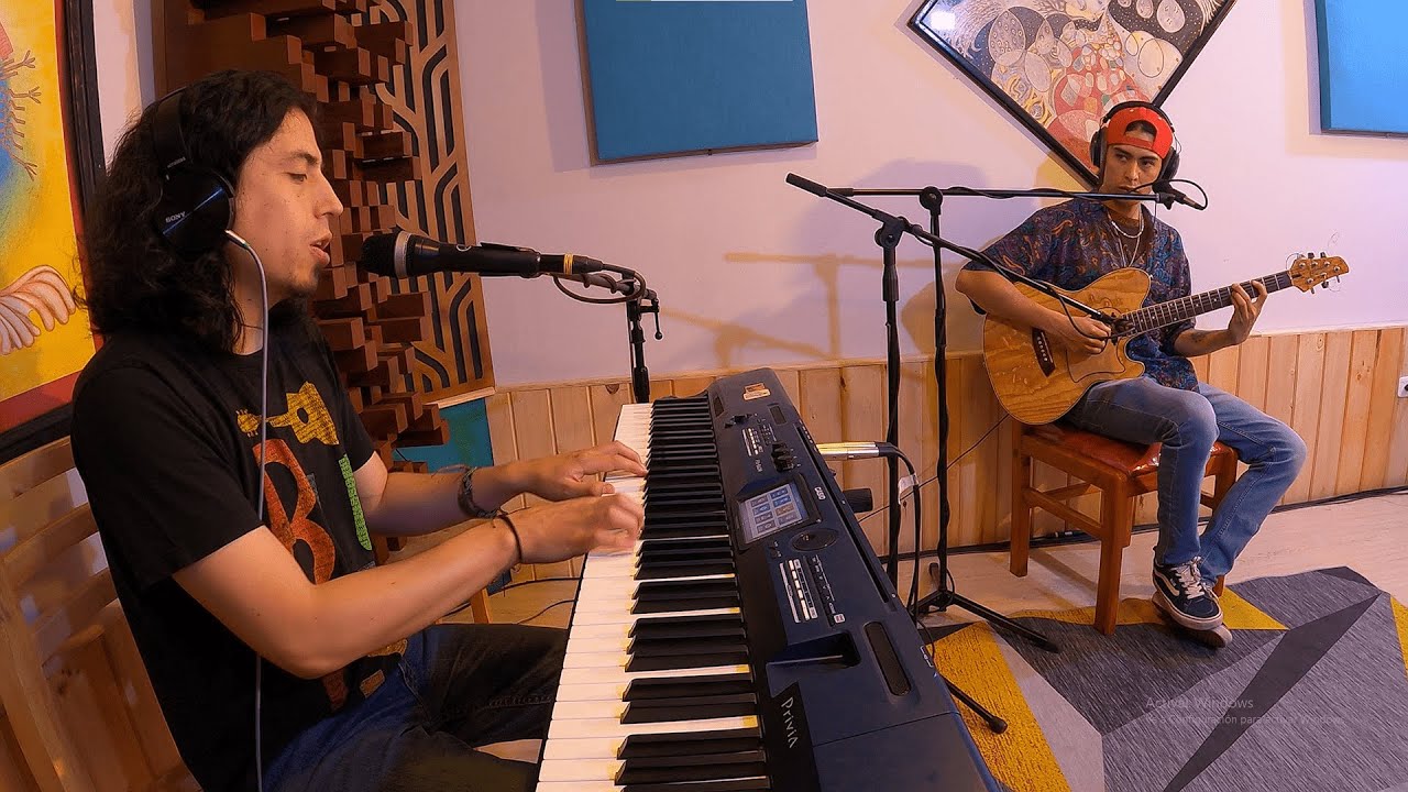 Regresar al valle - Julián Bernal Ft. Alejandro Veloz Borja - YouTube