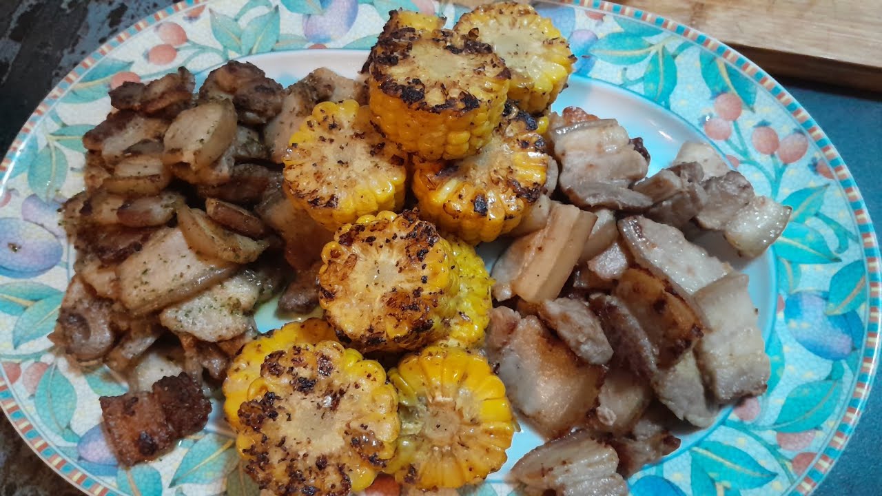 Panceta con picada de ajo y perijil y mazorcas - YouTube