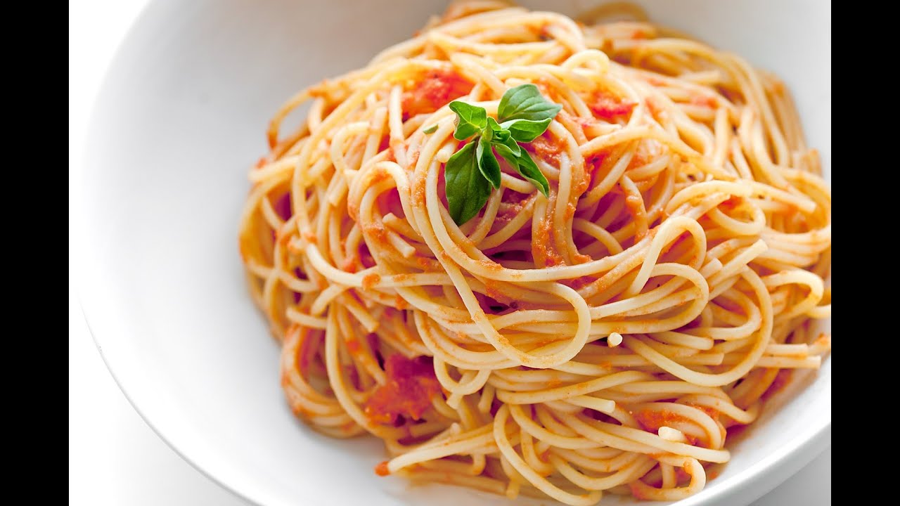 How to make Spaghetti | A HowToBasic Parody - YouTube