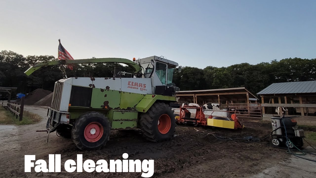 Class 695 Chopper Cleaning Featuring Dead Batteries - YouTube