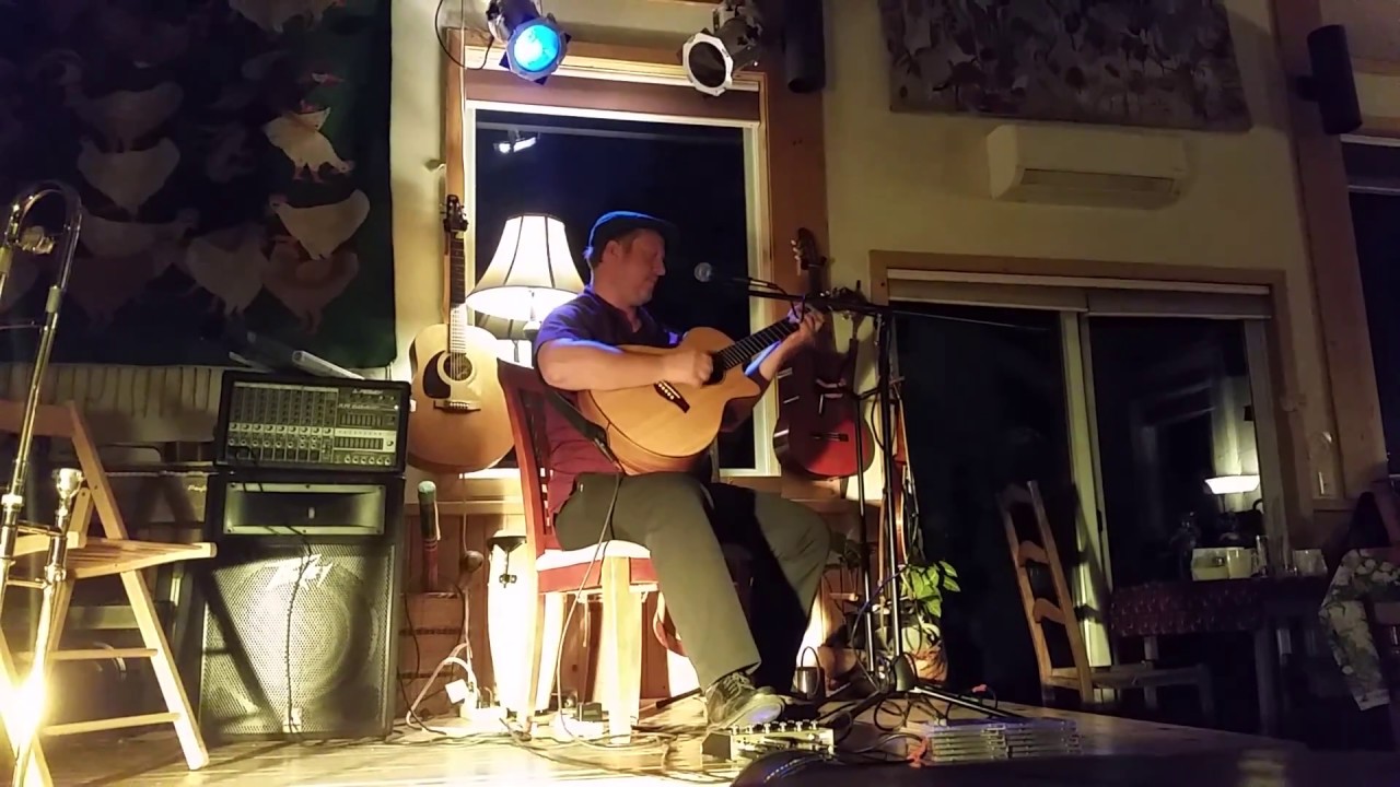 Neil McDaniel performing "Tie Me Down" at Cabot Shores - YouTube