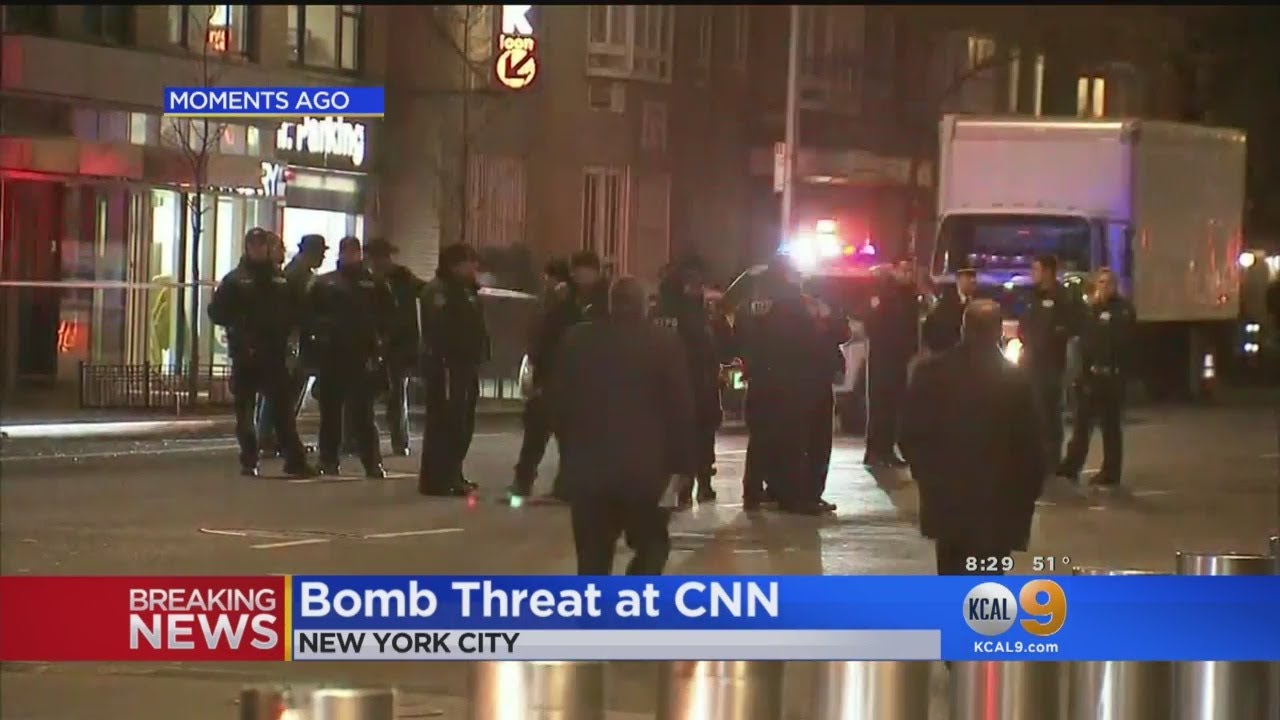 CNN Offices In New York City Evacuated After Bomb Threat - YouTube