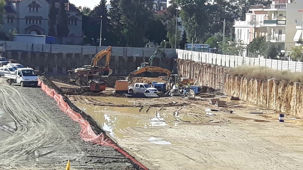 118Η ΜΕΡΑ 22/11/2017 ΧΩΜΑ ΦΕΥΓΕΙ ΑΠΟ ΤΗ ΣΚΕΠΑΣΤΗ ΚΑΙ Η ΠΛΕΥΡΑ ΣΤΗ 18 ...