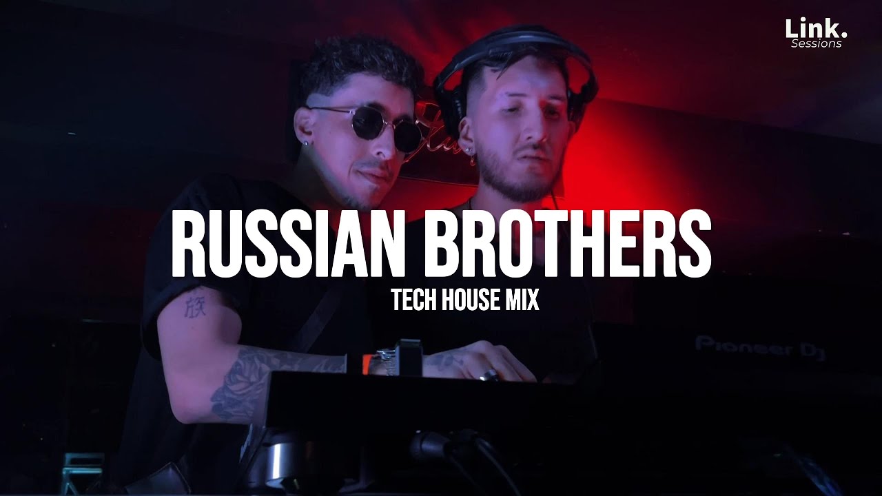 Tech House mix in a party on a 2nd floor room at Toronto | The Russian ...