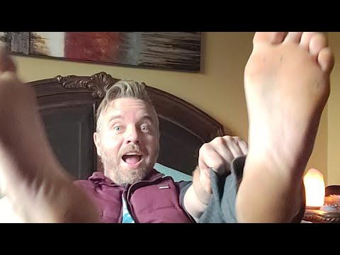 SLEEP STREAM FEET EDITION ♥️