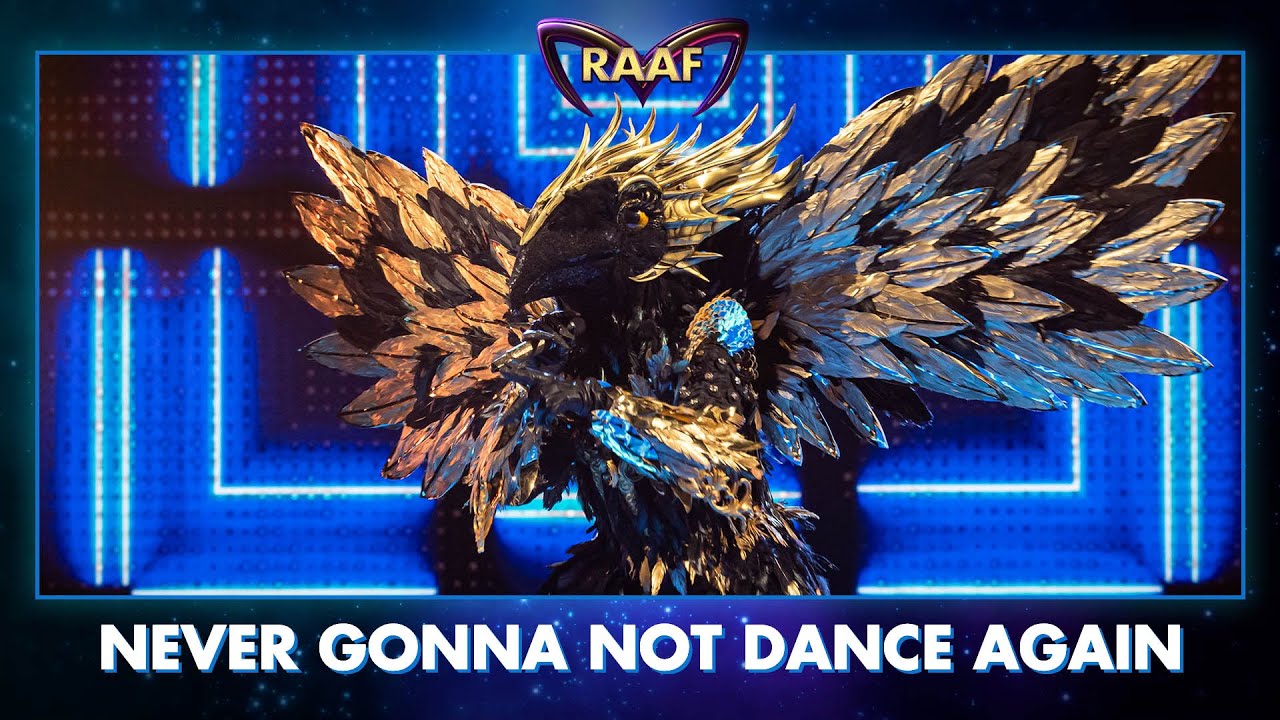Raaf - ‘Never Gonna Not Dance Again’ | The Masked Singer | seizoen 3 ...