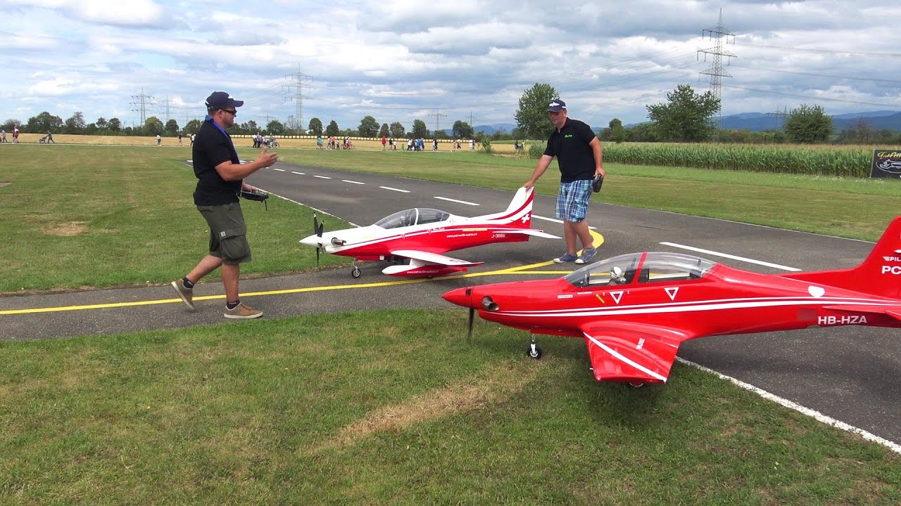 2x RC Pilatus PC-21 Scale Turbo Prop Engine Airplanes thats sound ...