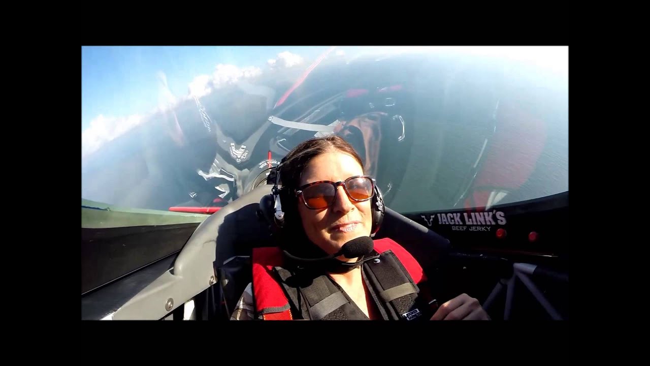 Flight in the Jack Links plane today! 10.11.14 - YouTube