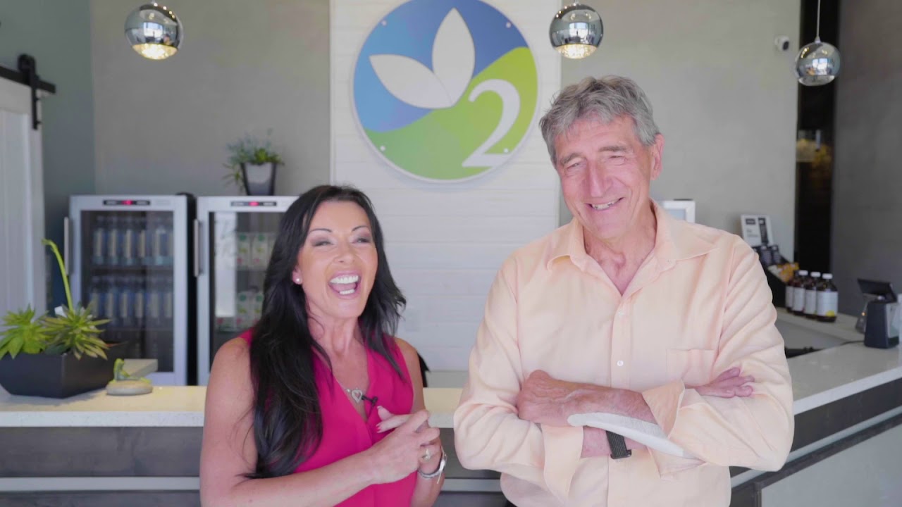 CEO Jen and Patch Evans talk about Franchising with Oxygen - YouTube