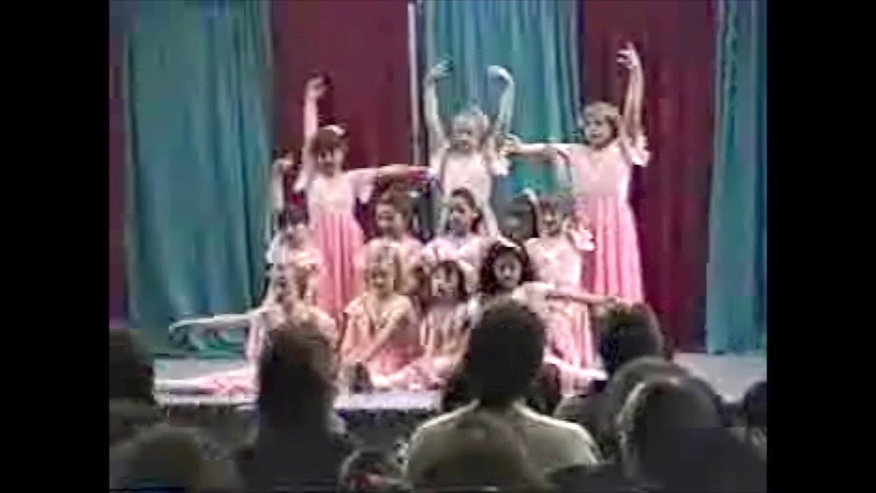 12 Princesses CLCA Xmas - YouTube