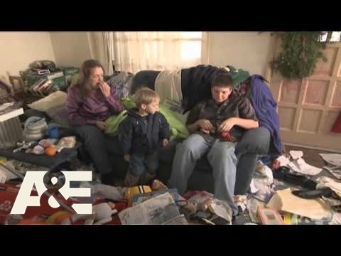 Hoarders: Season 3 - Sneak Peek | A&E - YouTube
