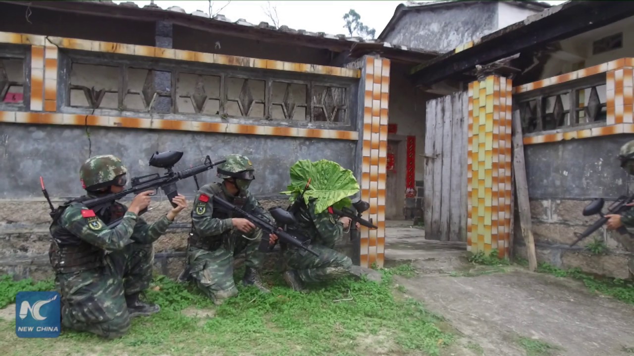 Chinese armed police hold hostage rescue training exercise - YouTube