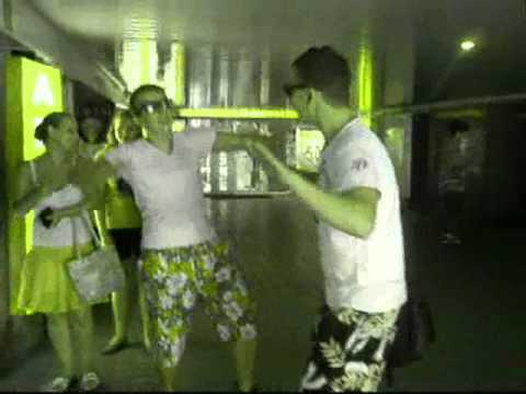 Stromae   -   Алёна даст