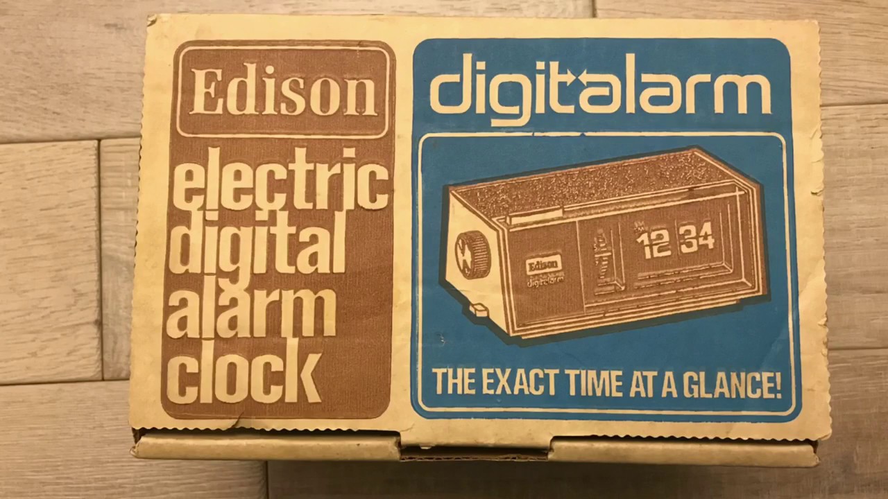 The McGraw-Edison Model 59-004 Flip Clock - YouTube