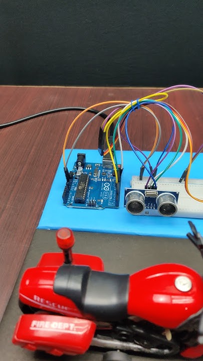 Automatic Toll Gate Use Arduino Uno #arduinouno - YouTube