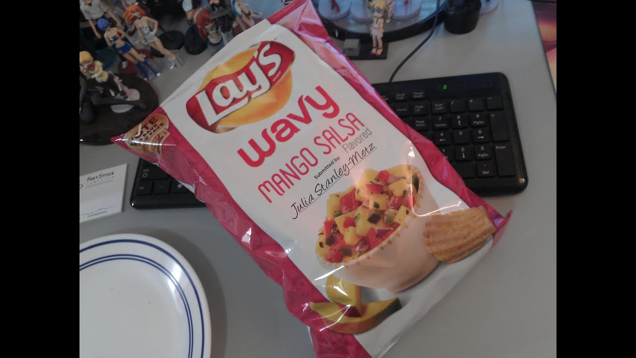 Lays Wavy Mango Salsa Chips Mayor's Review - YouTube