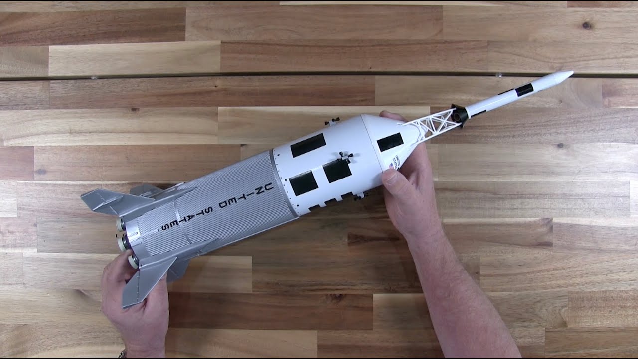 Building the Estes Little Joe II in 1/45 Scale - YouTube