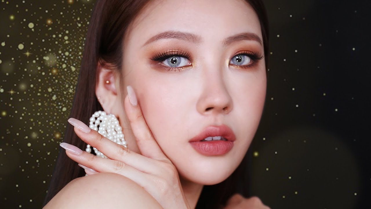 [Eng] 화려하게 가을맞이 이목구비 주장하는 허니 진저 메이크업🍯 l 이사배(RISABAE Makeup) - YouTube