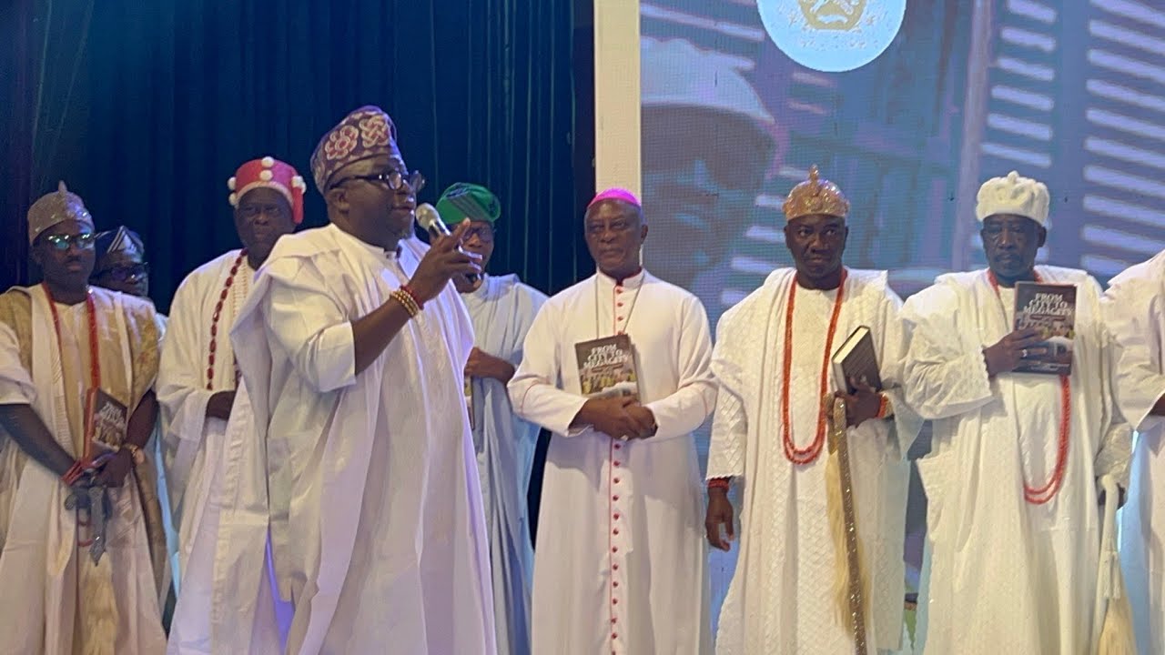 Witnessed:Yoruba monarch donates competitively with millions in ...