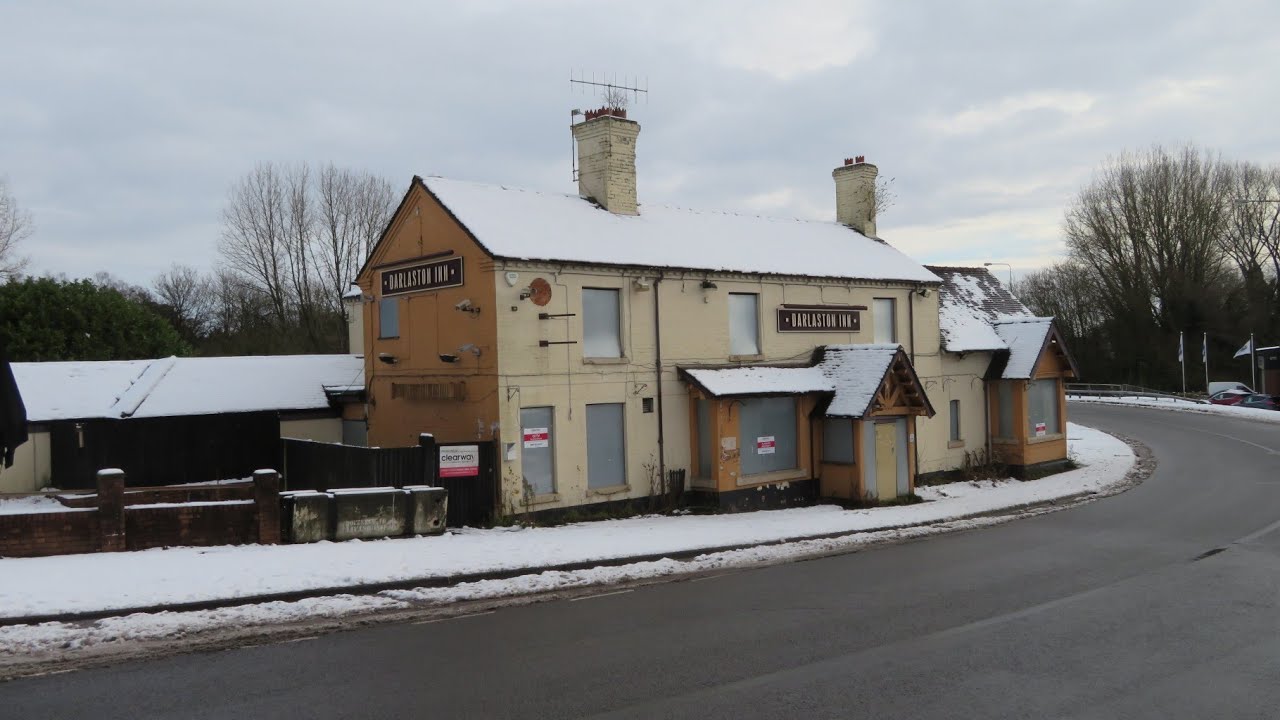 ABANDONED | DARLASTON INN PUB & RESTAURANT WITH WACKY WAREHOUSE ...