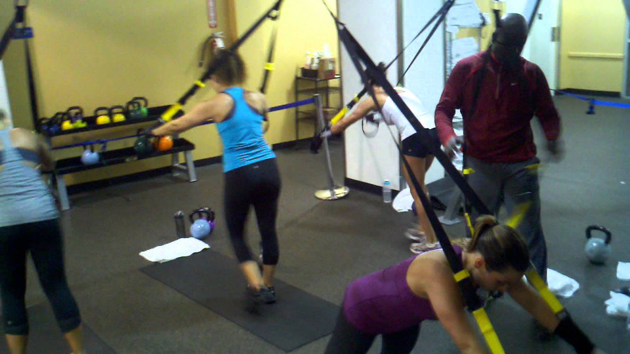 Kettlebell/TRX Suspension Trainer fusion small group training class - YouTube
