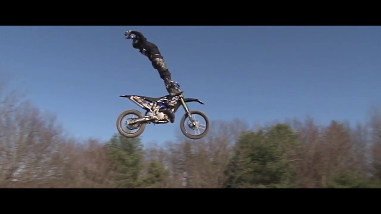 Area 251 Ft Geoff Gaskin & The Woskobs - YouTube