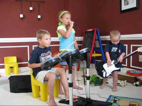 Kids Playing/Singing Rock Band - YouTube