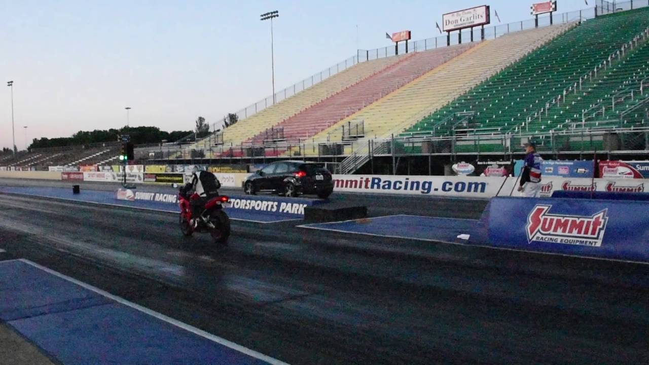 Focus ST And a Motorcycle Crash - YouTube