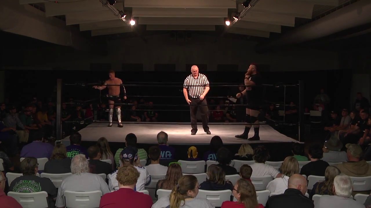 Central Empire Wrestling - Nate Redwing vs. Jaysin Strife - 11/5/16 ...