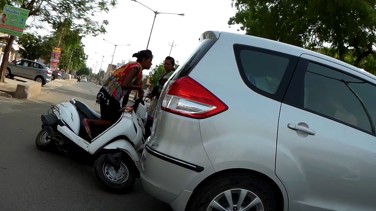 Minor Accident while reversing caught on camera - YouTube