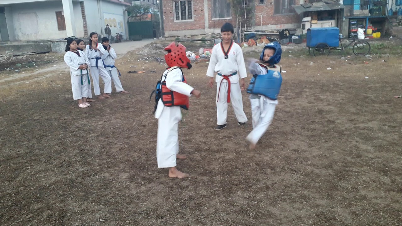 diliprajthala ko plyer PRABESH NEPAL vs DIGBIJAY Sparring 20770915 ...