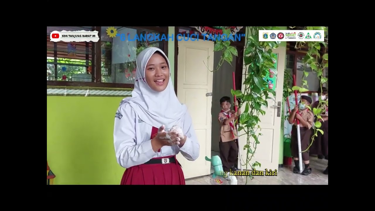 Jingle "Ayo Cuci Tangan 6 Langkah" versi #abangtukangbakso - YouTube