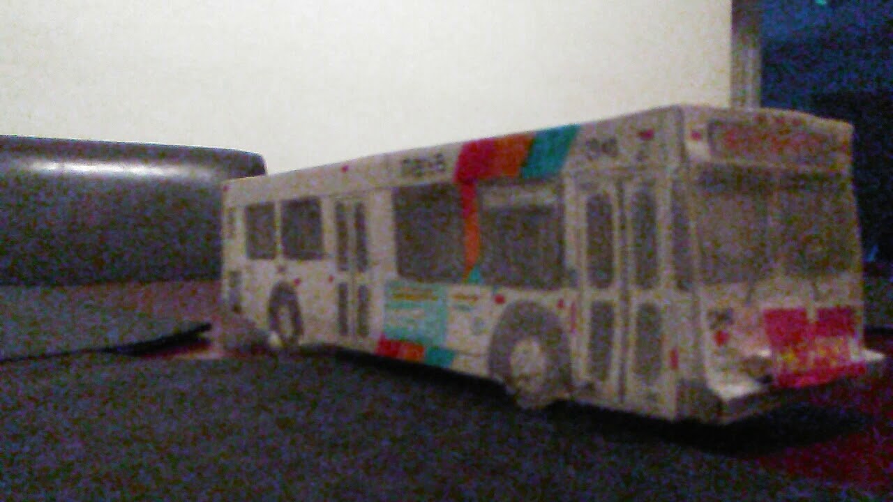 Paper Marta Buses: Stop Motion 4 - YouTube