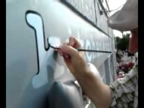 Traditional Signwriter Nick Garrett extreme signwriting - YouTube