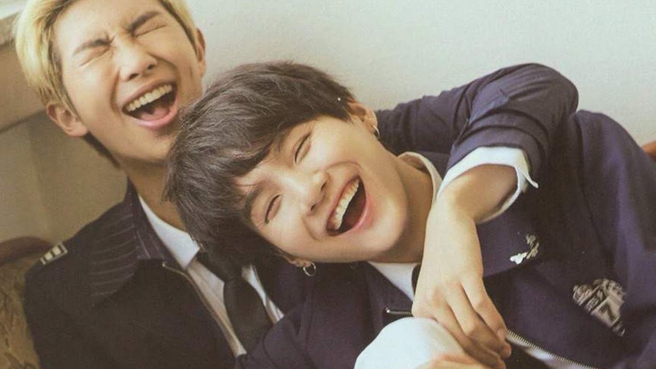 BTS - Cypher 4 (Easy Lyrics) - YouTube