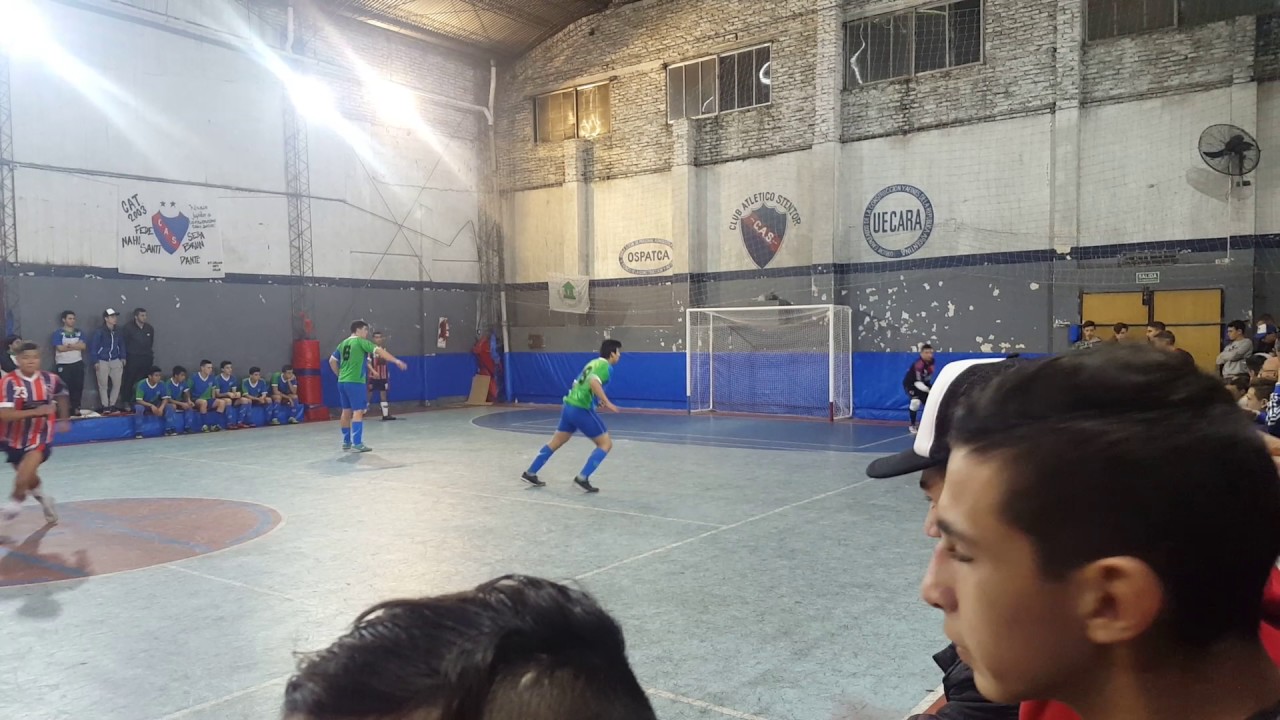 Futsal Stentor vs Avefa Juveniles 23 7 17 1 - YouTube