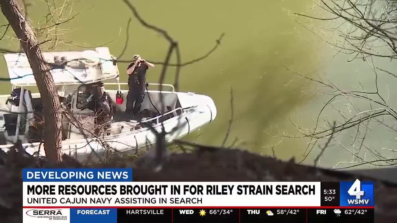 Aerial search continues for Riley Strain along Cumberland River - YouTube