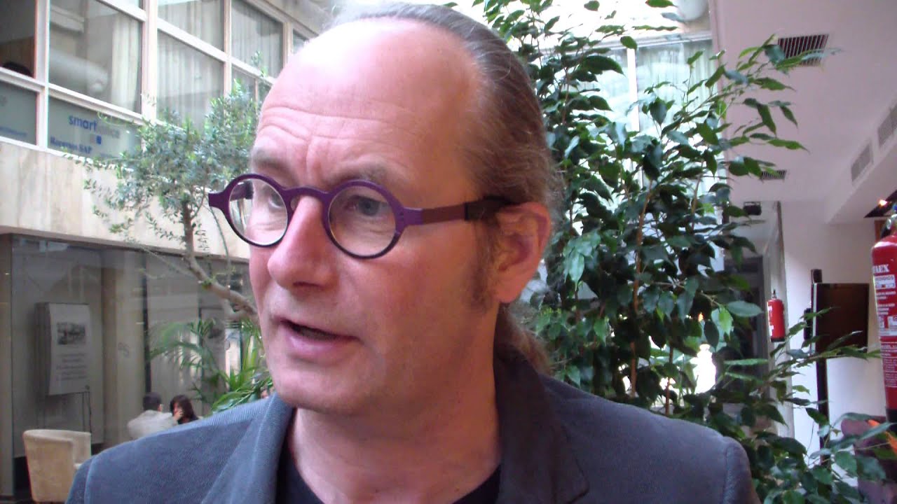 Claude Turmes et la transition énergétique européenne - YouTube