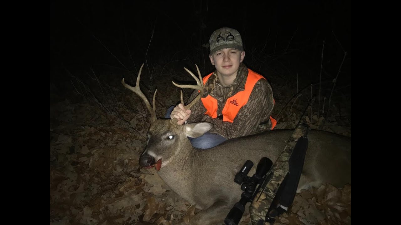 Mississippi Youth Killed 7 Point Buck - YouTube