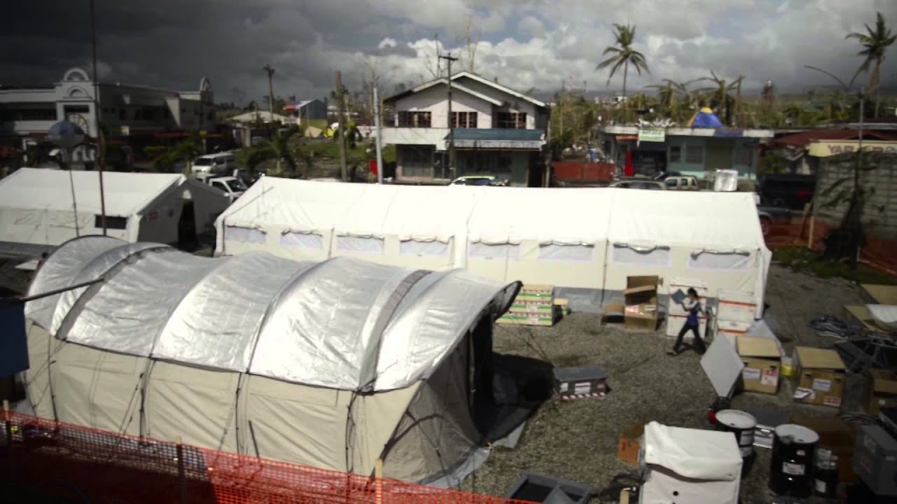Philippines: Red Cross Field Hospital setup in Ormoc - YouTube