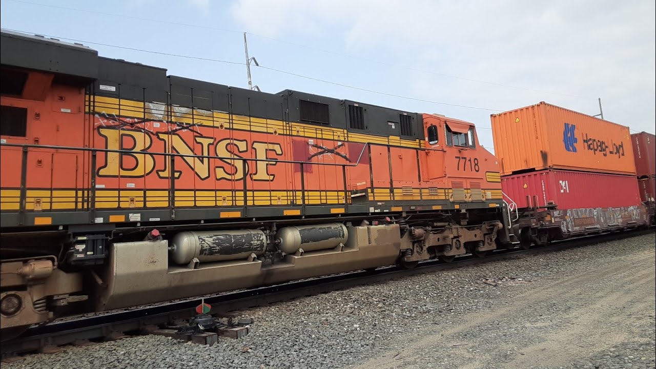 Norfolk southern westbound 8029+9555+BNSF 7718 Wauseon Ohio June 16 ...