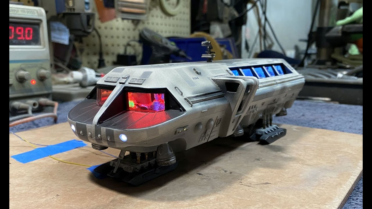 Let's Build The Moon Bus From 2001 (Final Assembly & Painting) - YouTube