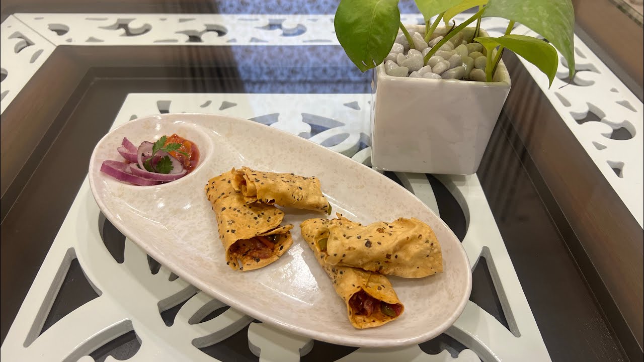 Chinese Papad Roll - YouTube