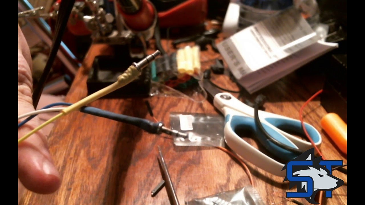 DIY Baofeng programming cable - YouTube